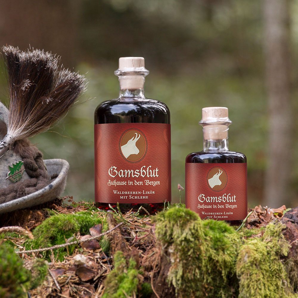 Prinz Fein-Brennerei: Schnaps der Freude macht!